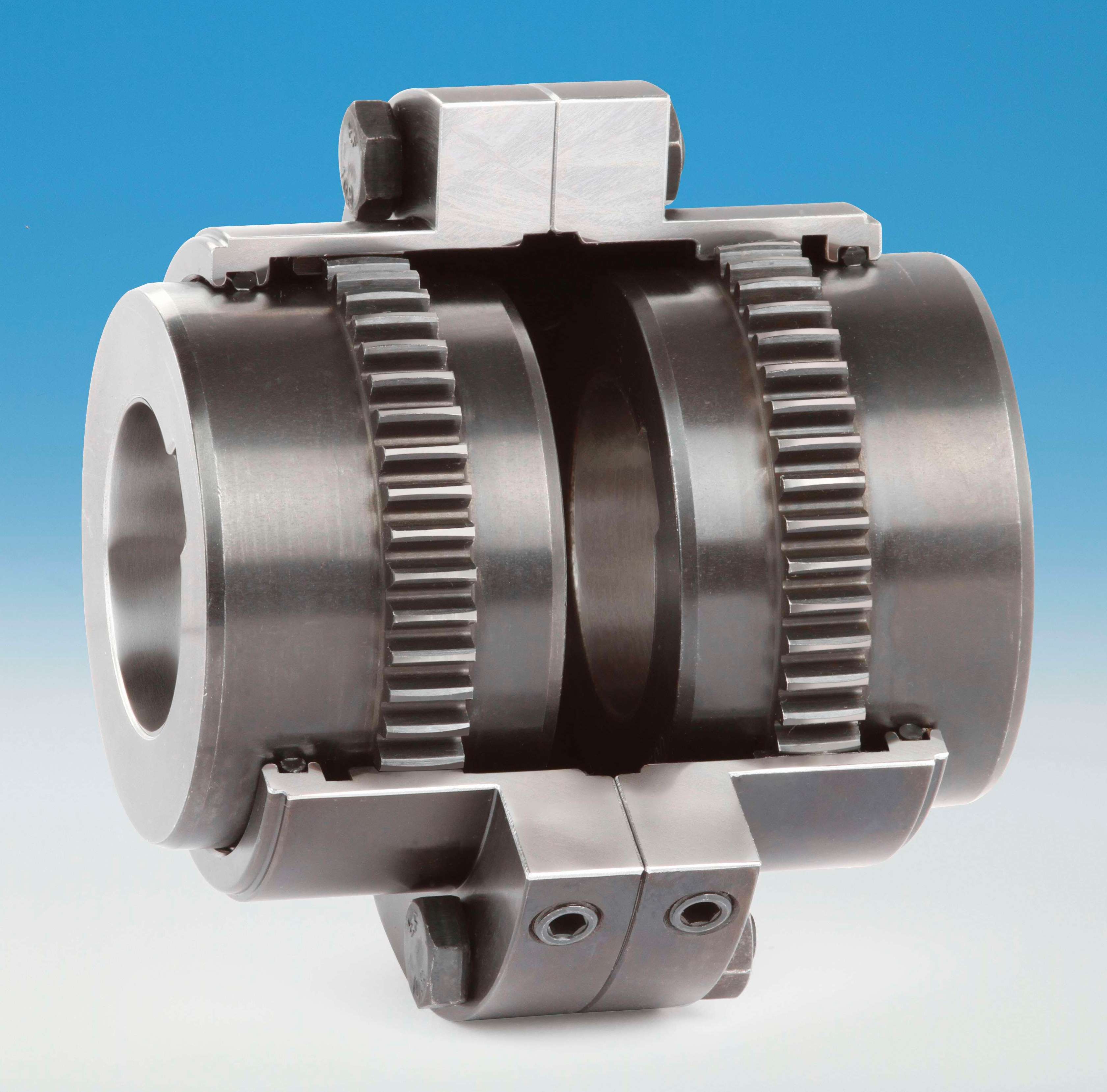 Accouplement à denture courbe