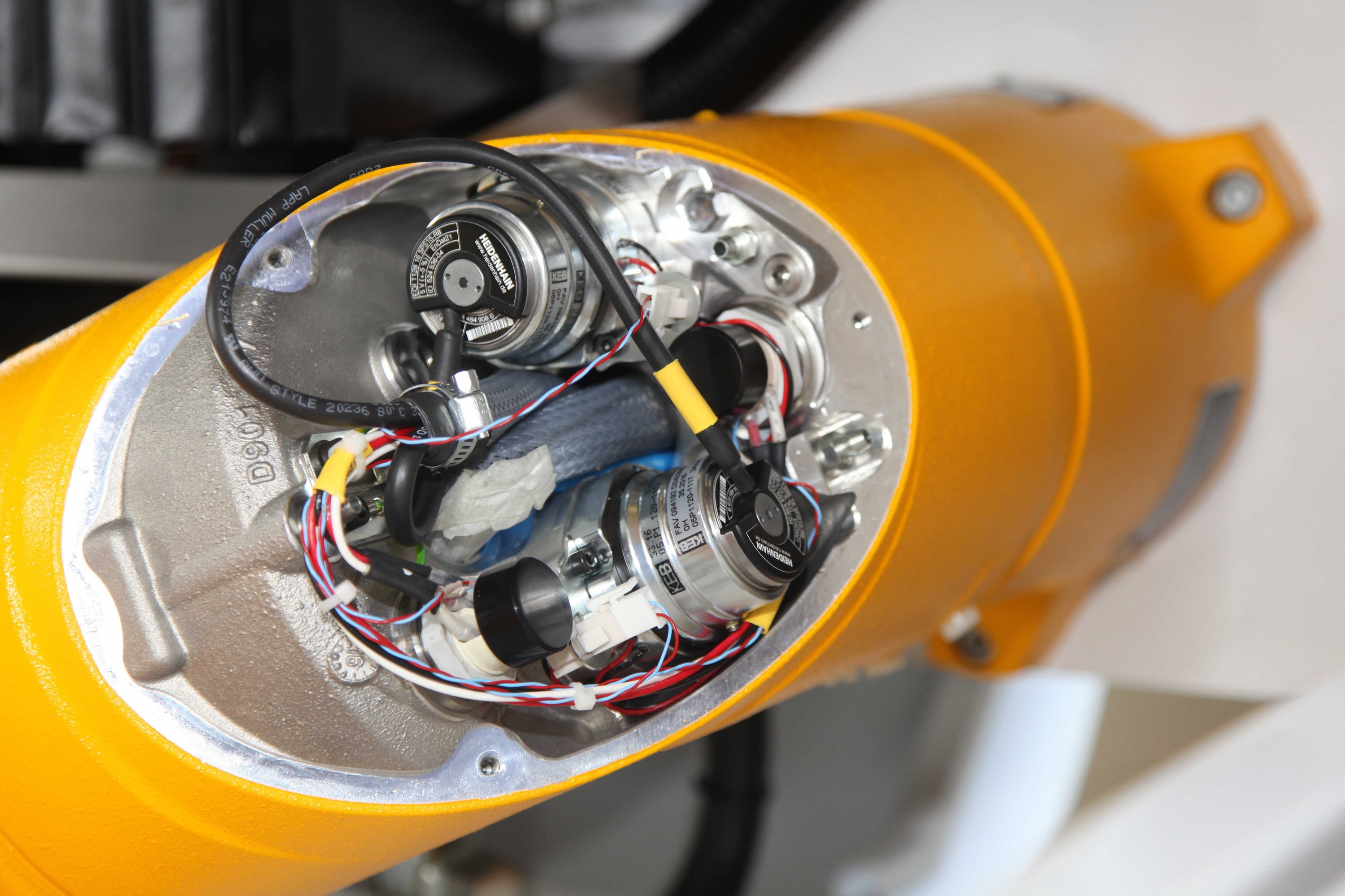 Des capteurs rotatifs inductifs pour les robots