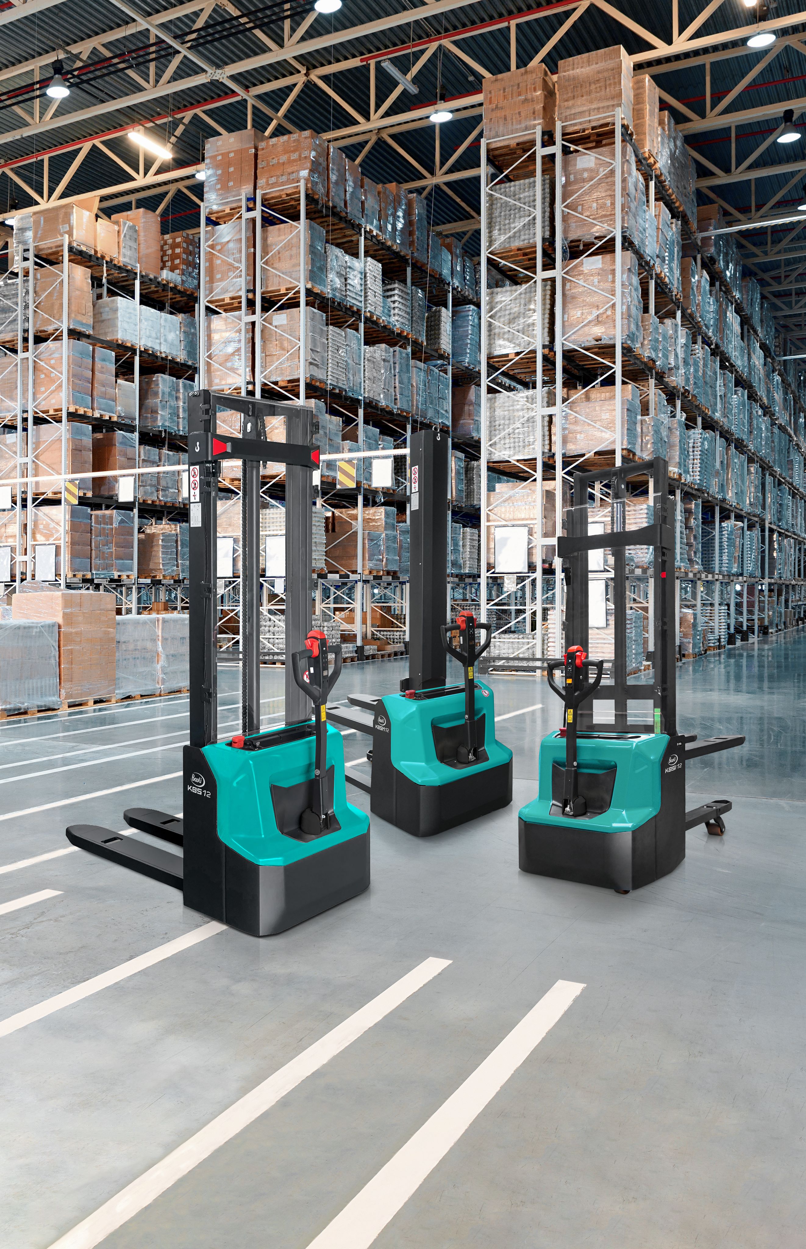 Gerbeurs compacts pour les entrepôts aux allées étroites